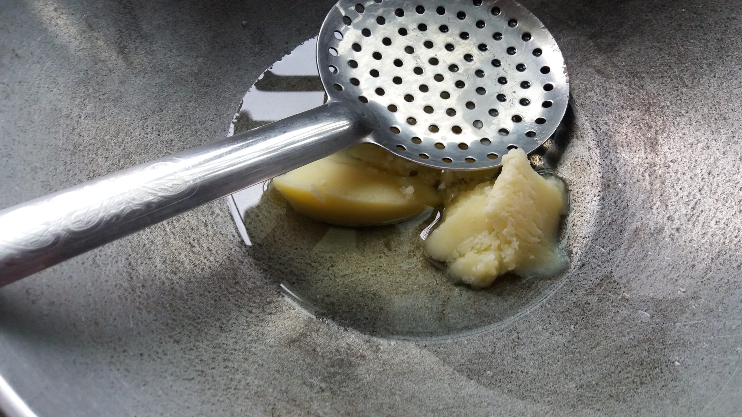 Balushahi/Badusa Recipe (How To Make Balushahi) - Candid Treat