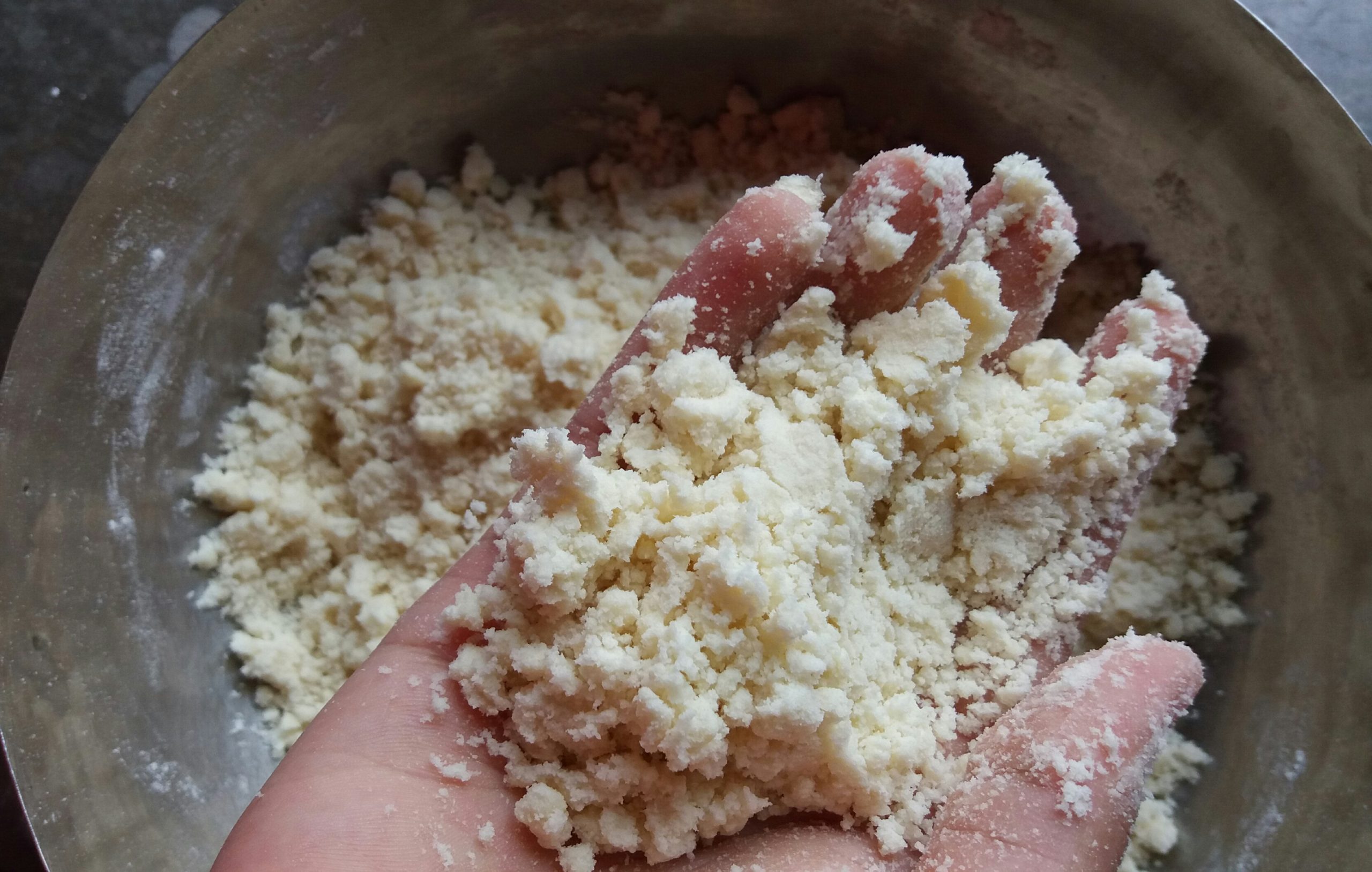 Balushahi/Badusa Recipe (How To Make Balushahi) - Candid Treat