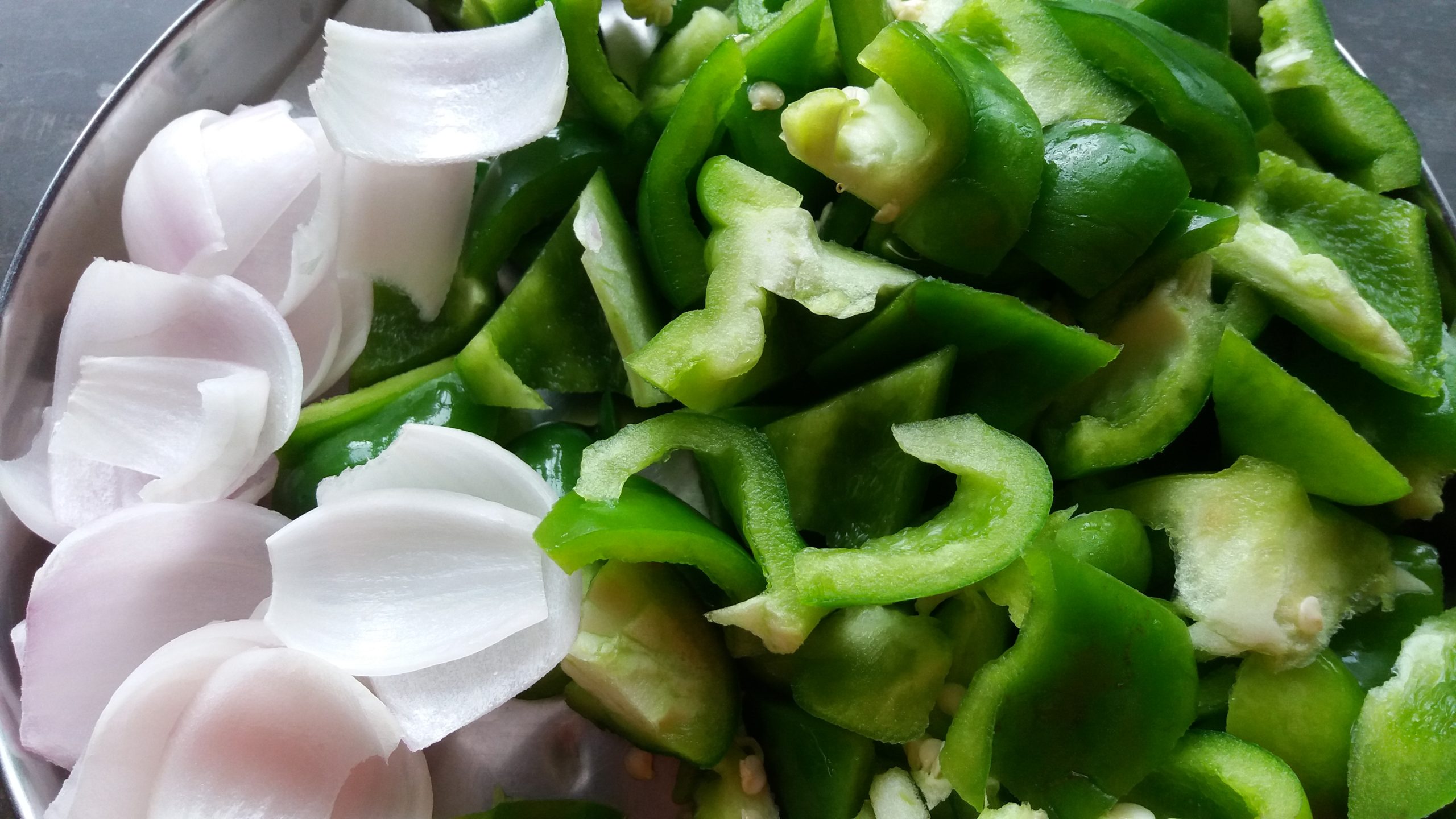 Capsicum Curry Recipe |Capsicum Masala Curry - Candid Treat