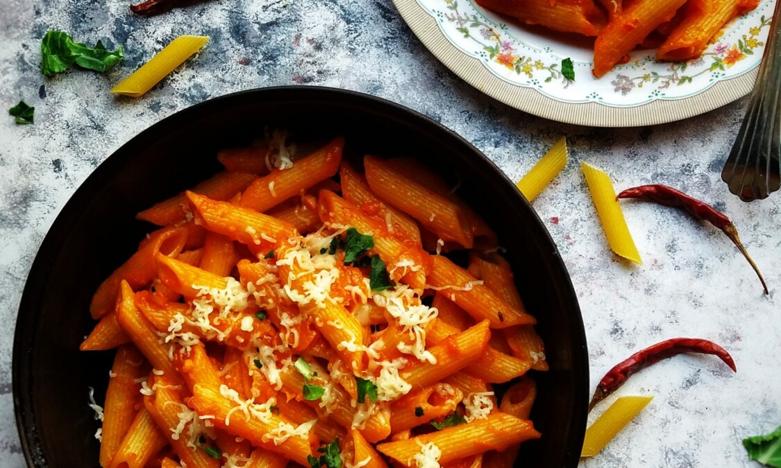 Red Sauce Pasta | How To Make Pasta? - Candid Treat