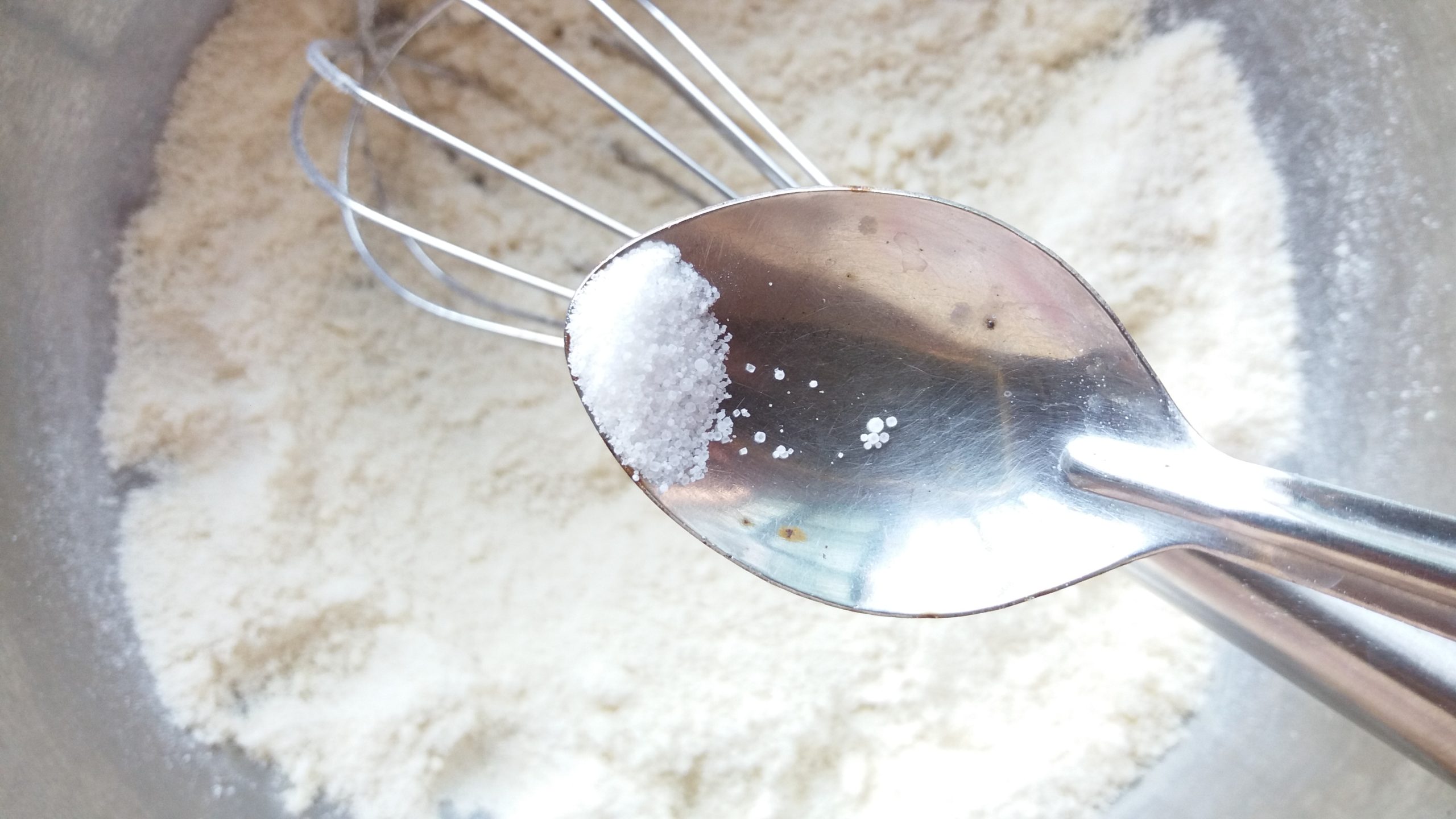 Almond Cupcake With Caramel And Cream Frosting - Candid Treat