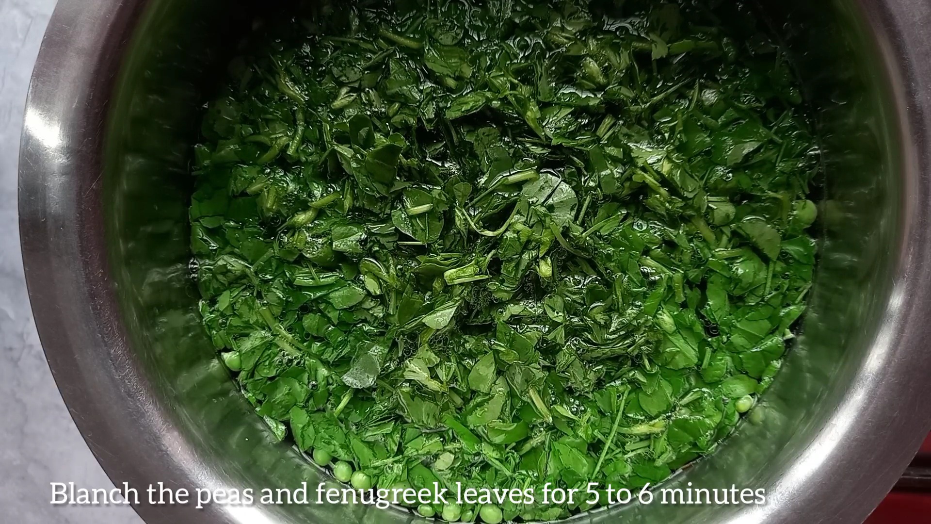 Methi Matar Malai | Restaurant style recipe - Candid Treat