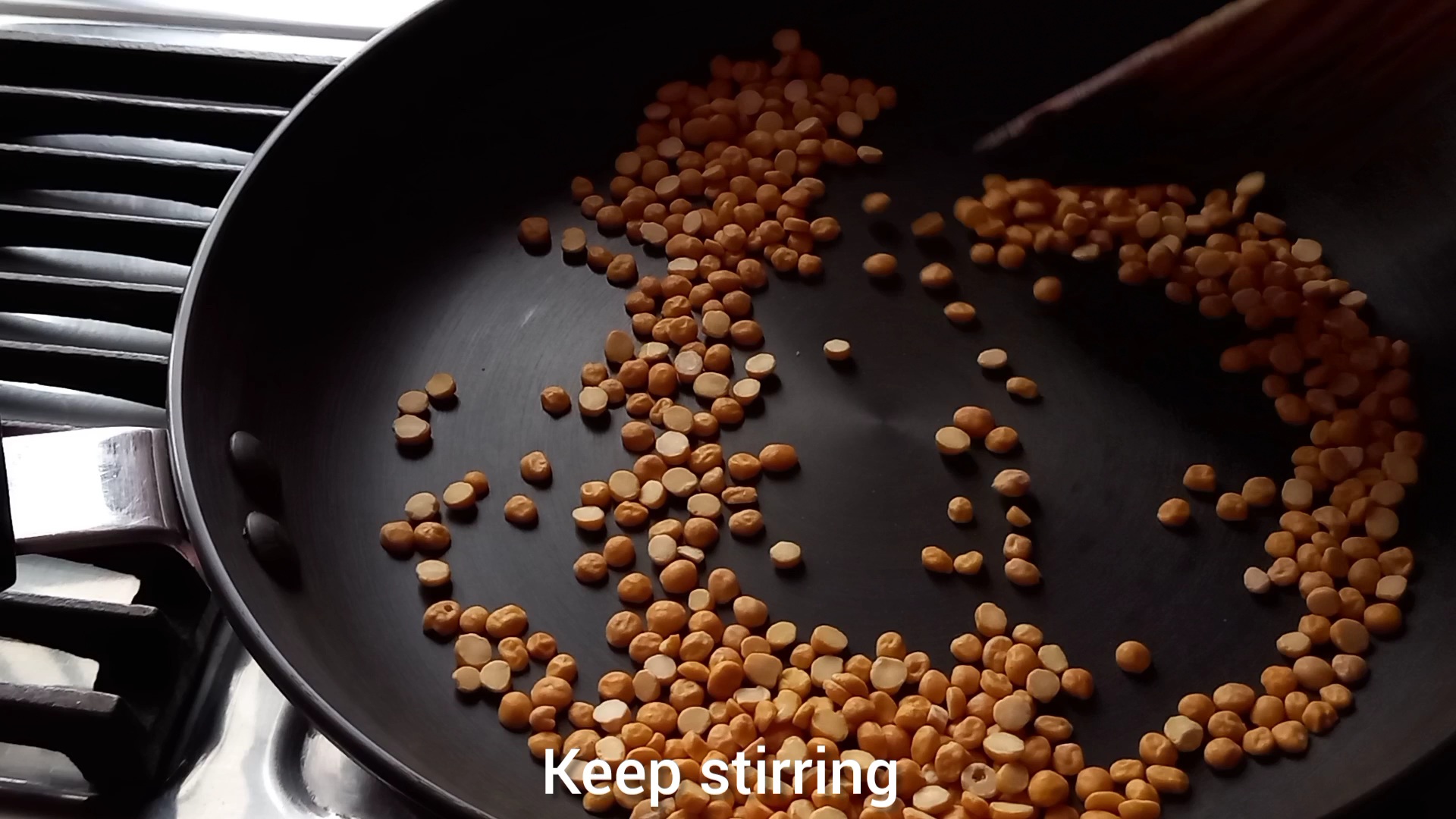 रवा अप्पम | Instant Rava Appam | With Chutney - Candid Treat