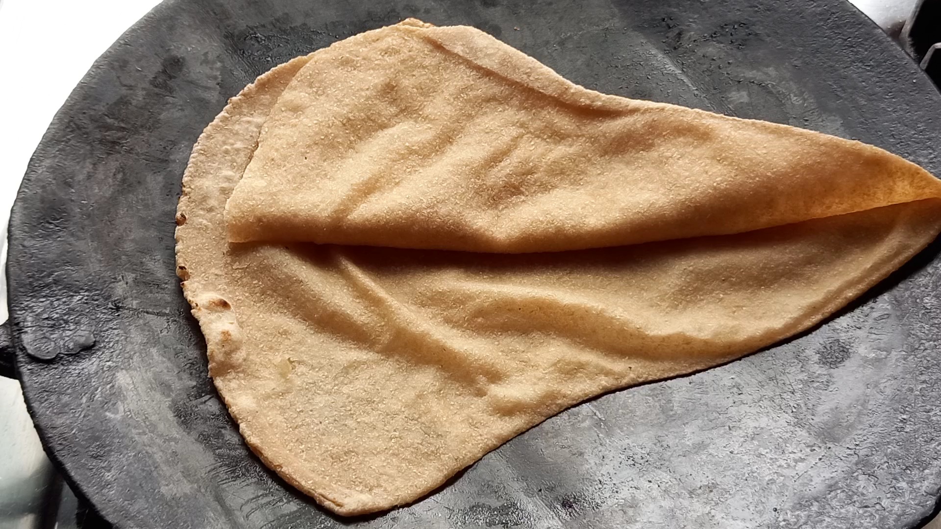 Egg Paratha | How to make anda paratha - Candid Treat