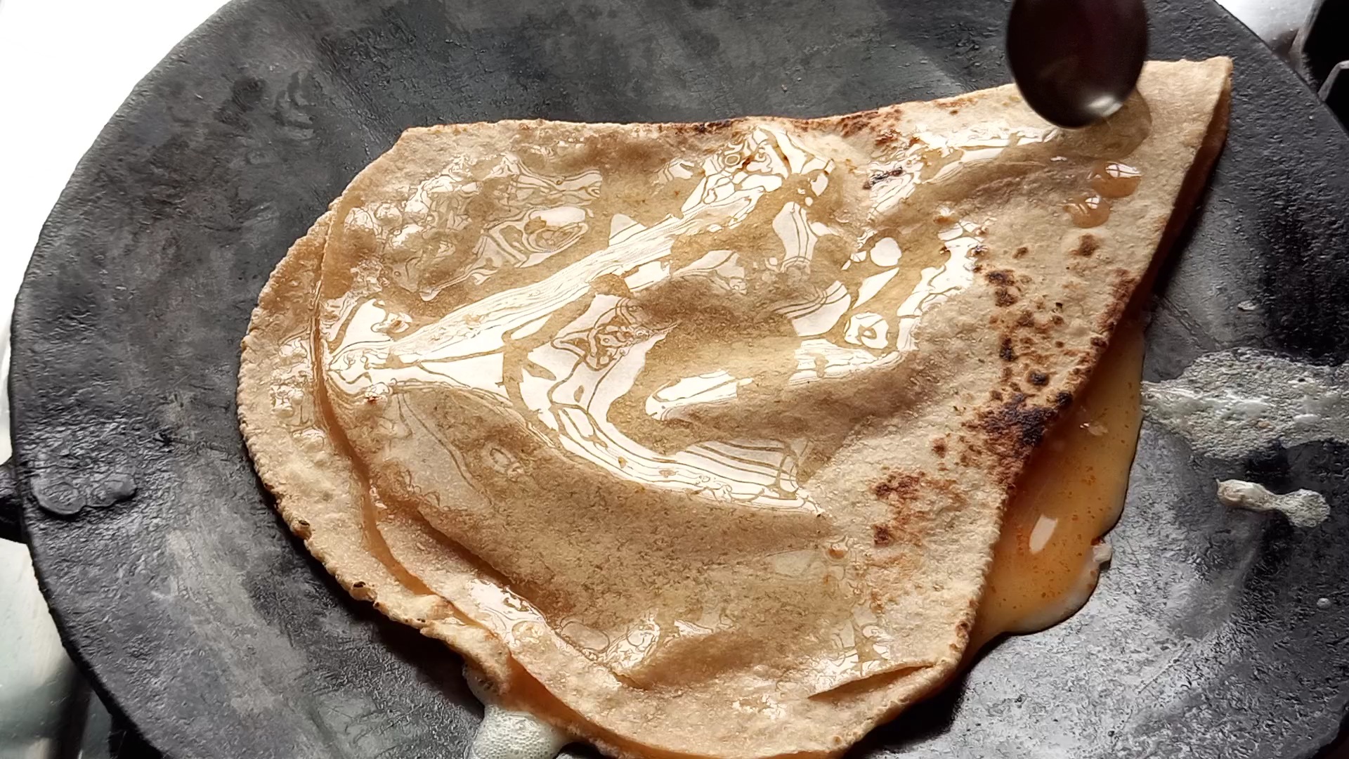 Egg Paratha | How to make anda paratha - Candid Treat