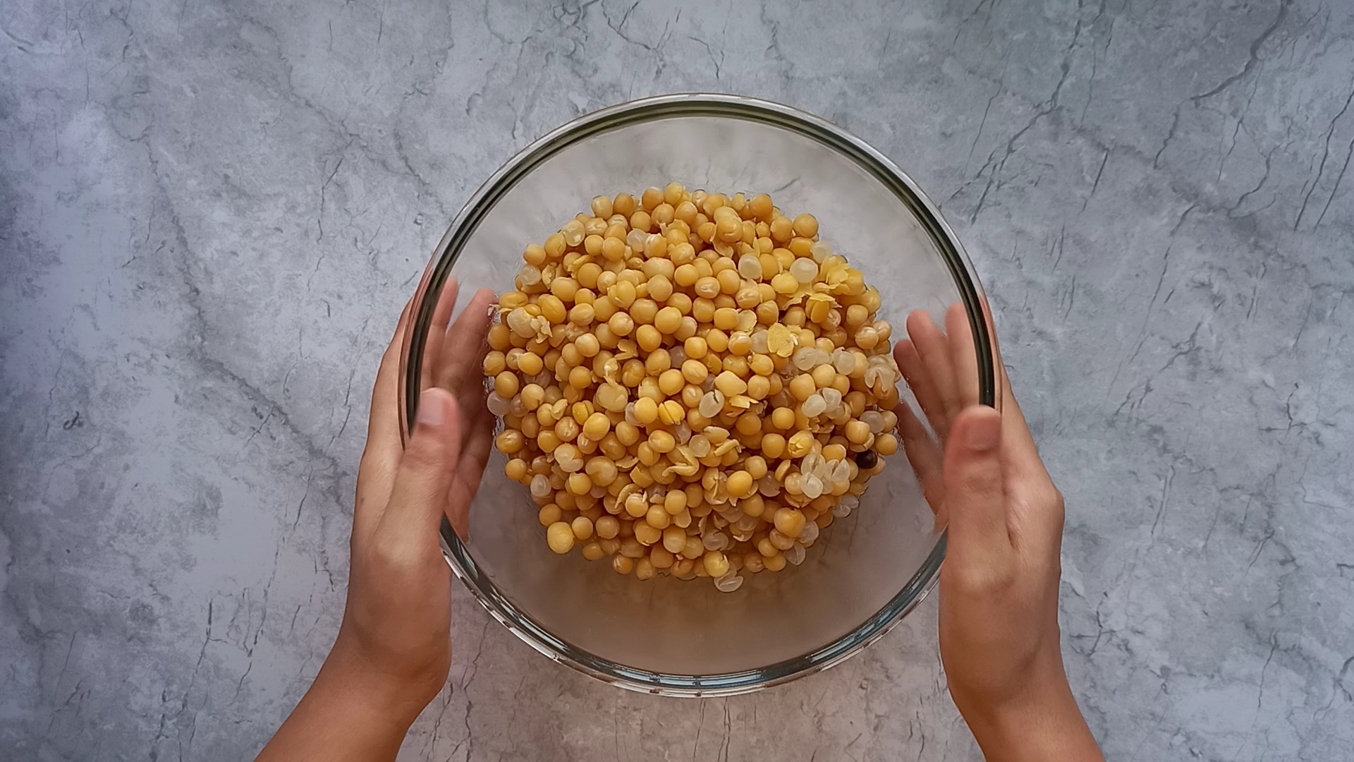 Matar Ke Chole Recipe | Matar Chole – Candid Treat