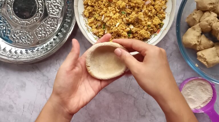 Litti Chokha | How to make litti chokha – Candid Treat