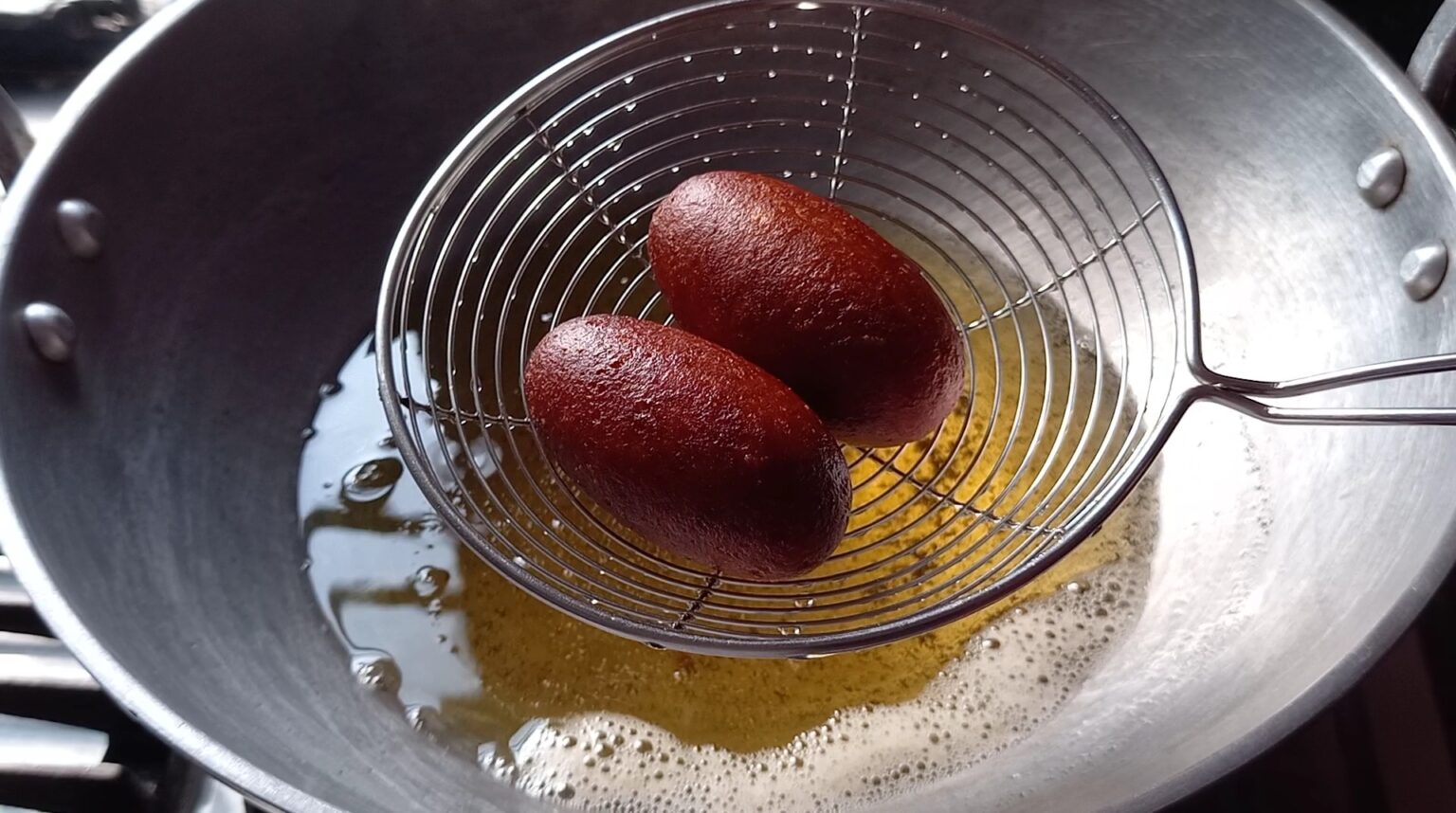 Malai Gulab Jamun| Cream Gulab Jamun - Candid Treat