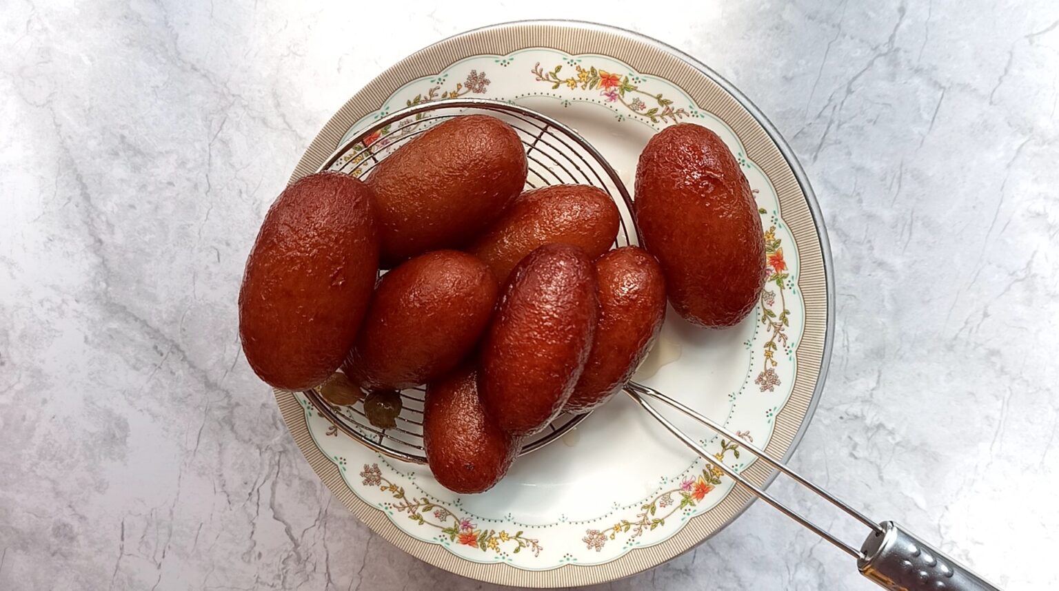 Malai Gulab Jamun| Cream Gulab Jamun - Candid Treat