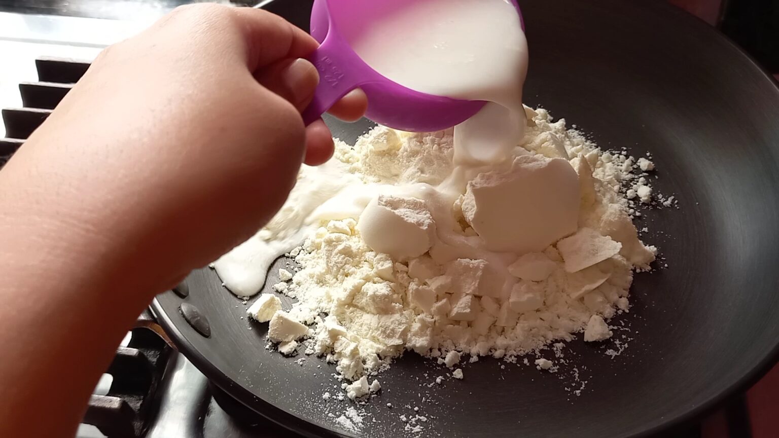 Malai Gulab Jamun| Cream Gulab Jamun - Candid Treat