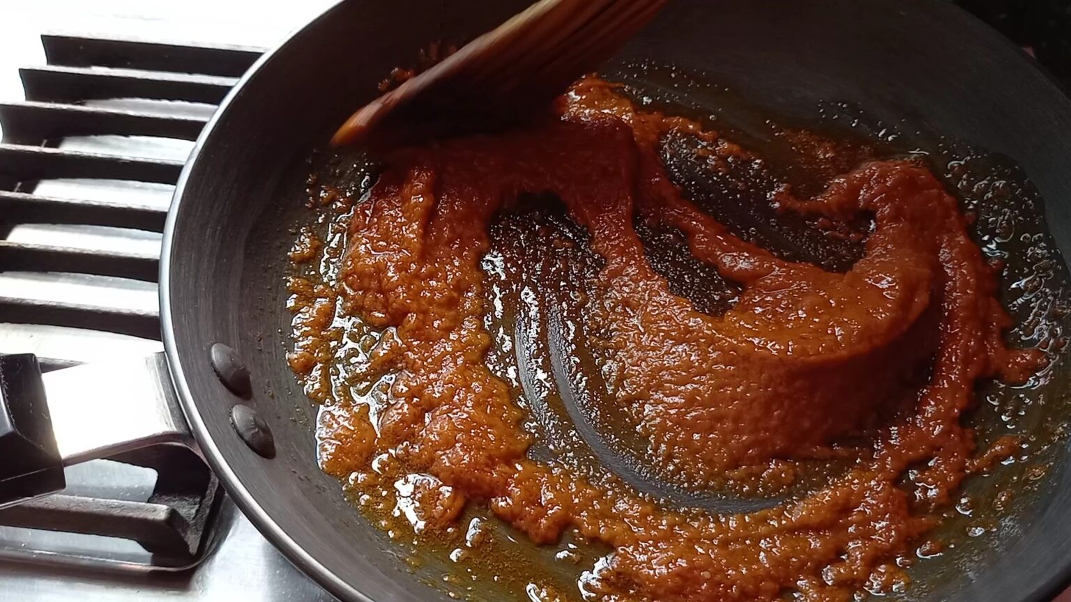 Eggless Pasta Dough | With Red Sauce - Candid Treat