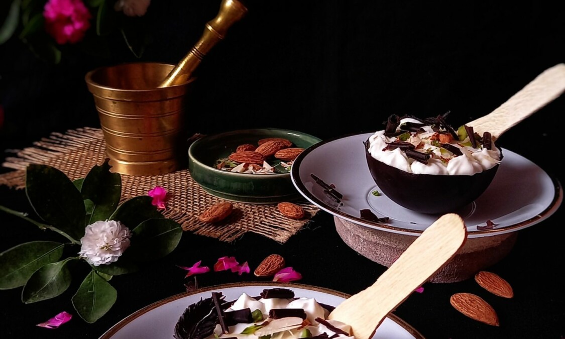 Chocolate Elaichi Shrikhand | Shrikhand Recipe – Candid Treat