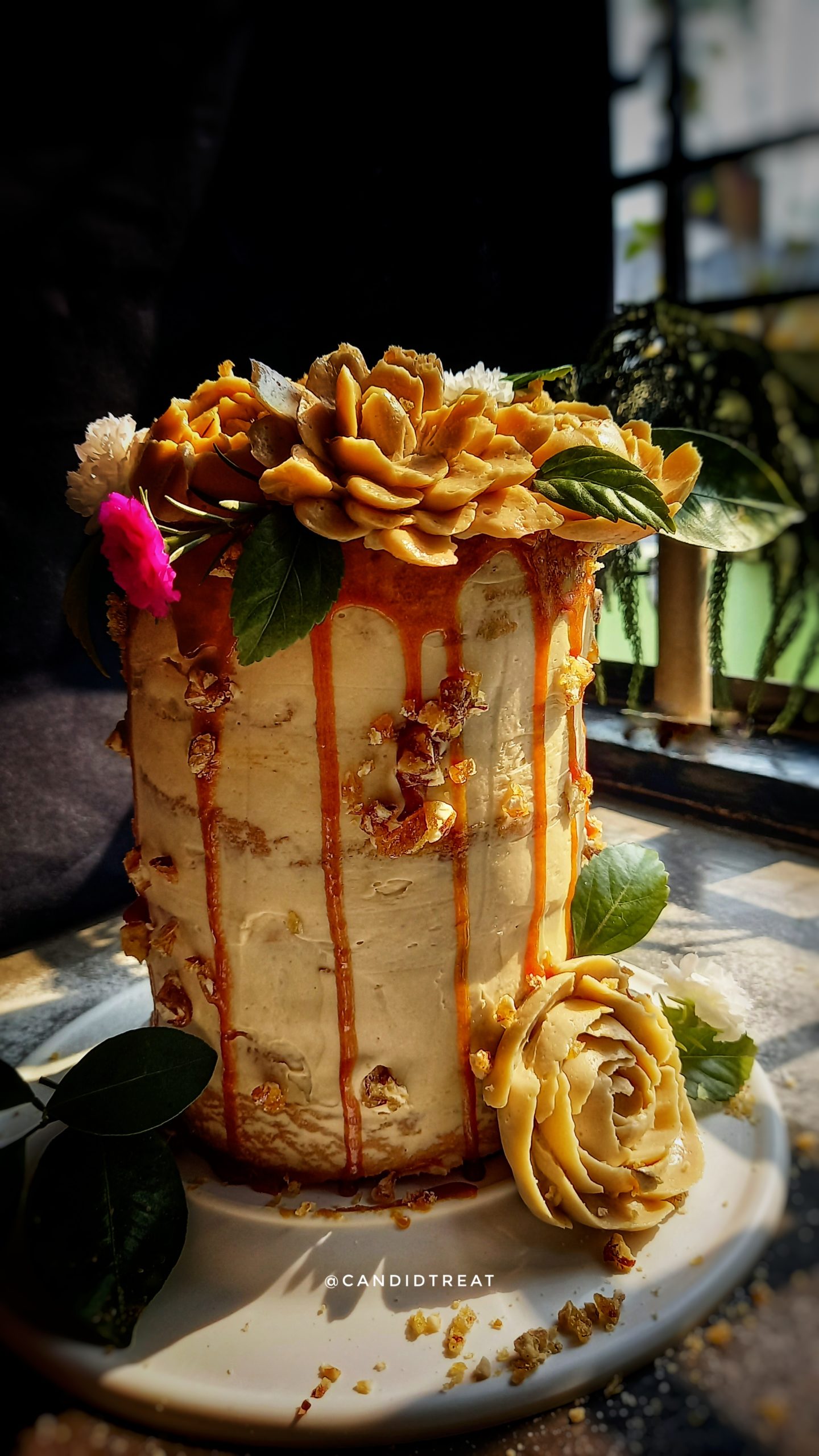 Buttercream Floral Cake | How to make buttercream flowers - Candid Treat