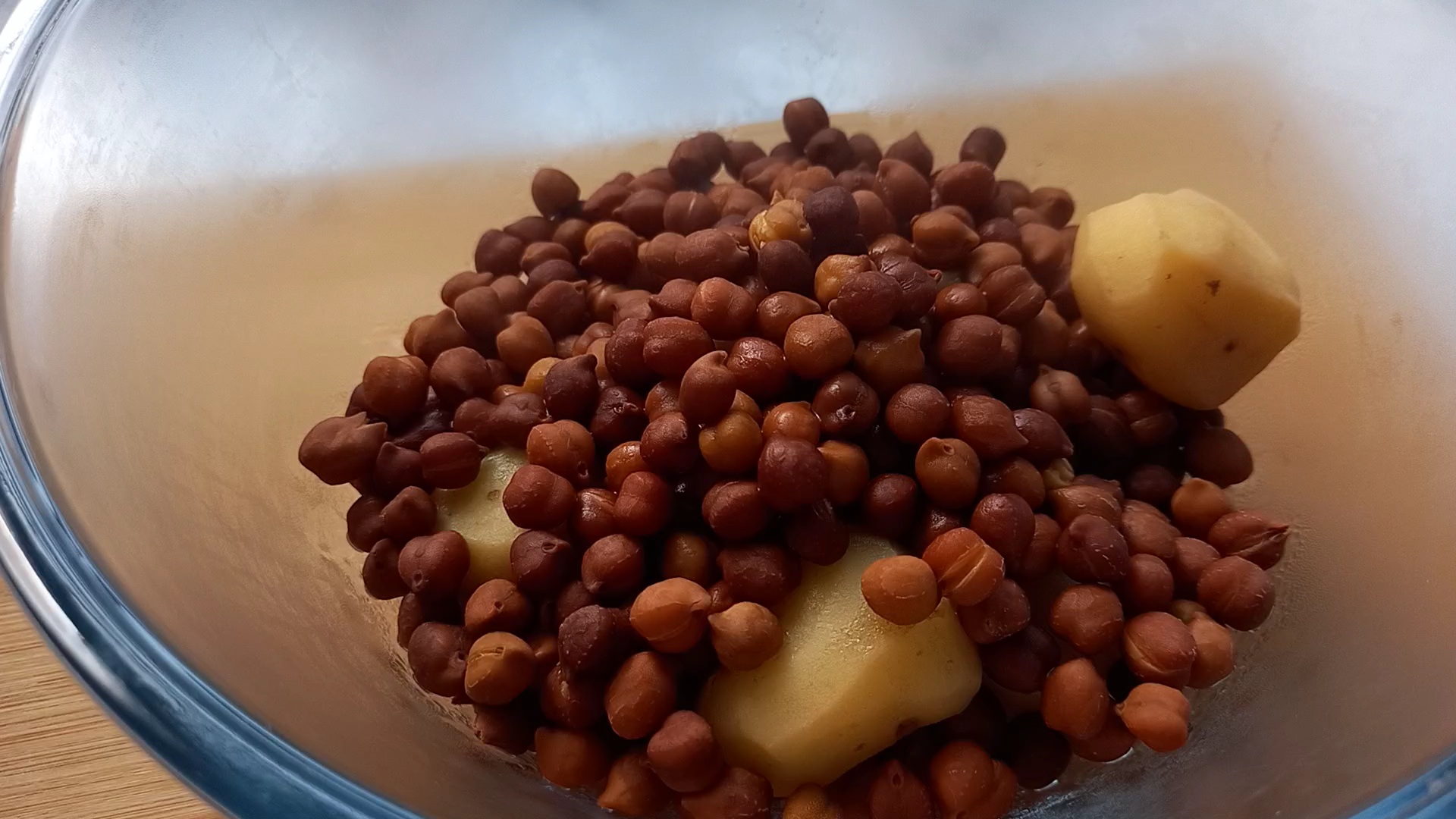 Tari Poha | Nagpur Special Tarri Poha - CandidTreat