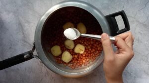 Tari Poha | Nagpur Special Tarri Poha – Candid Treat