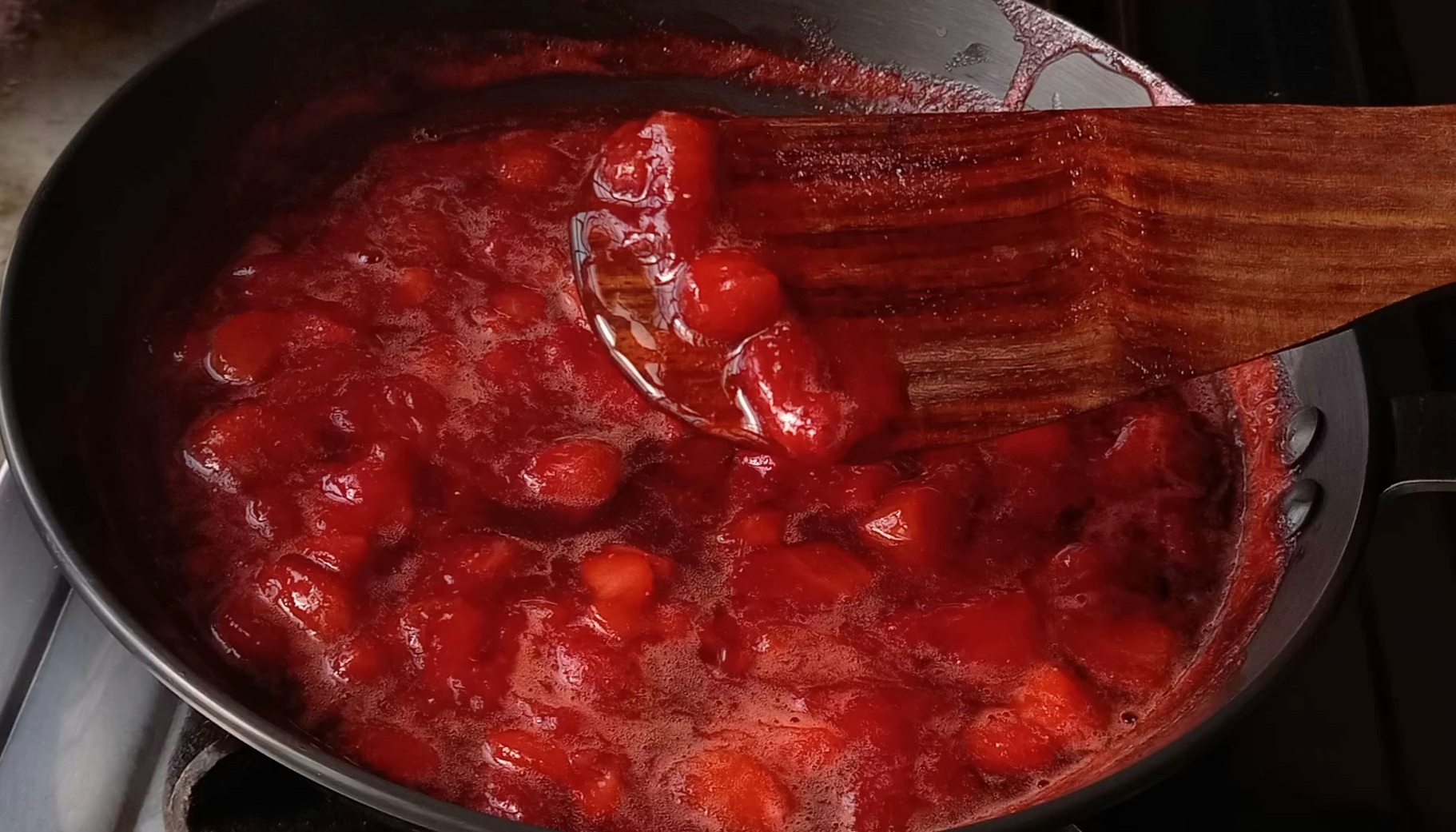 Strawberry Compote | Easy fruit compote – Candid Treat