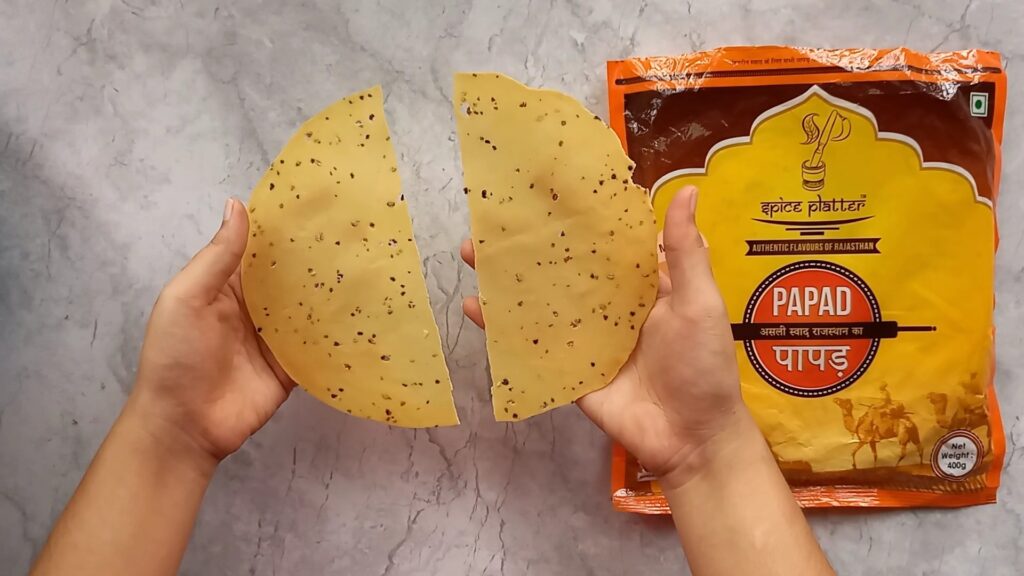 Papad Cone Chaat Recipe | टमाटर की चाट – Candid Treat