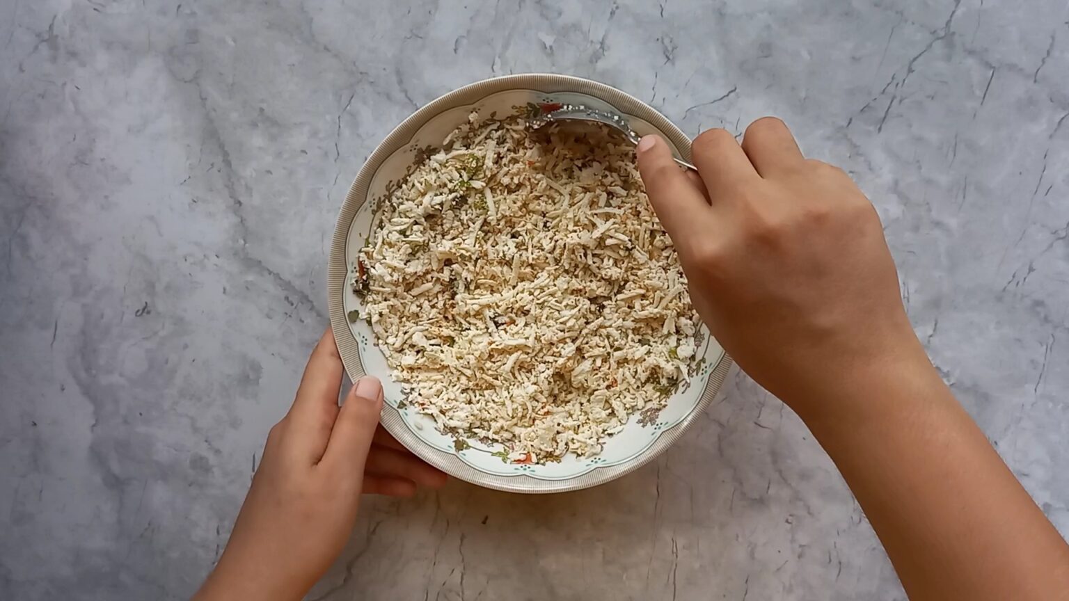 Paneer Kulcha Recipe On Tawa | Kulcha Recipe - Candid Treat