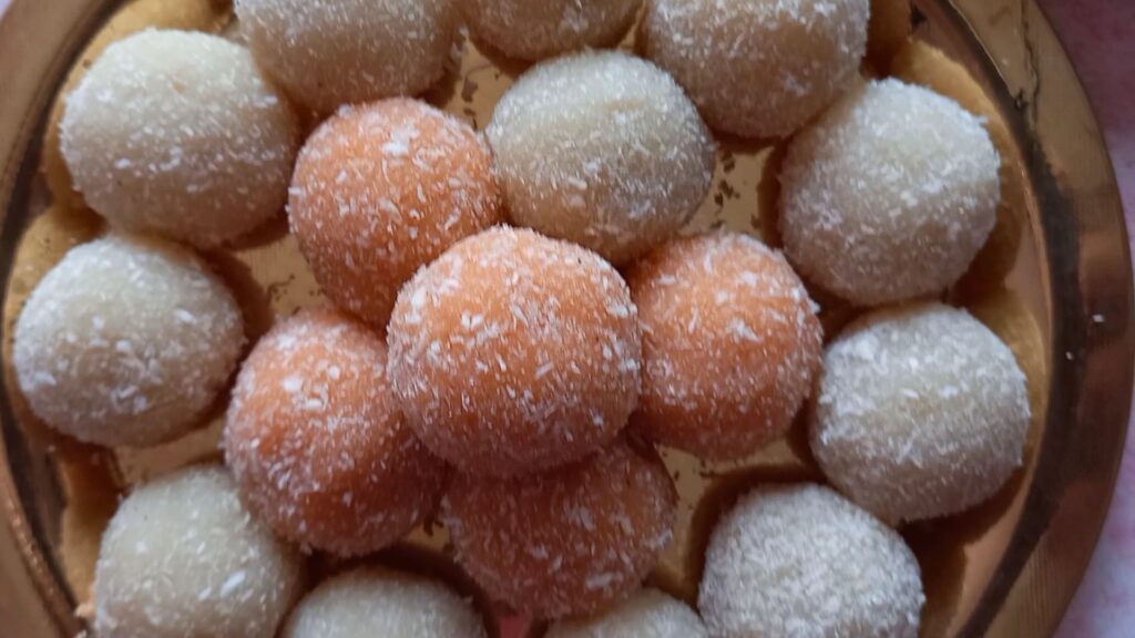 10-minutes Coconut Ladoo Recipe | Coconut Ladoo - Candid Treat