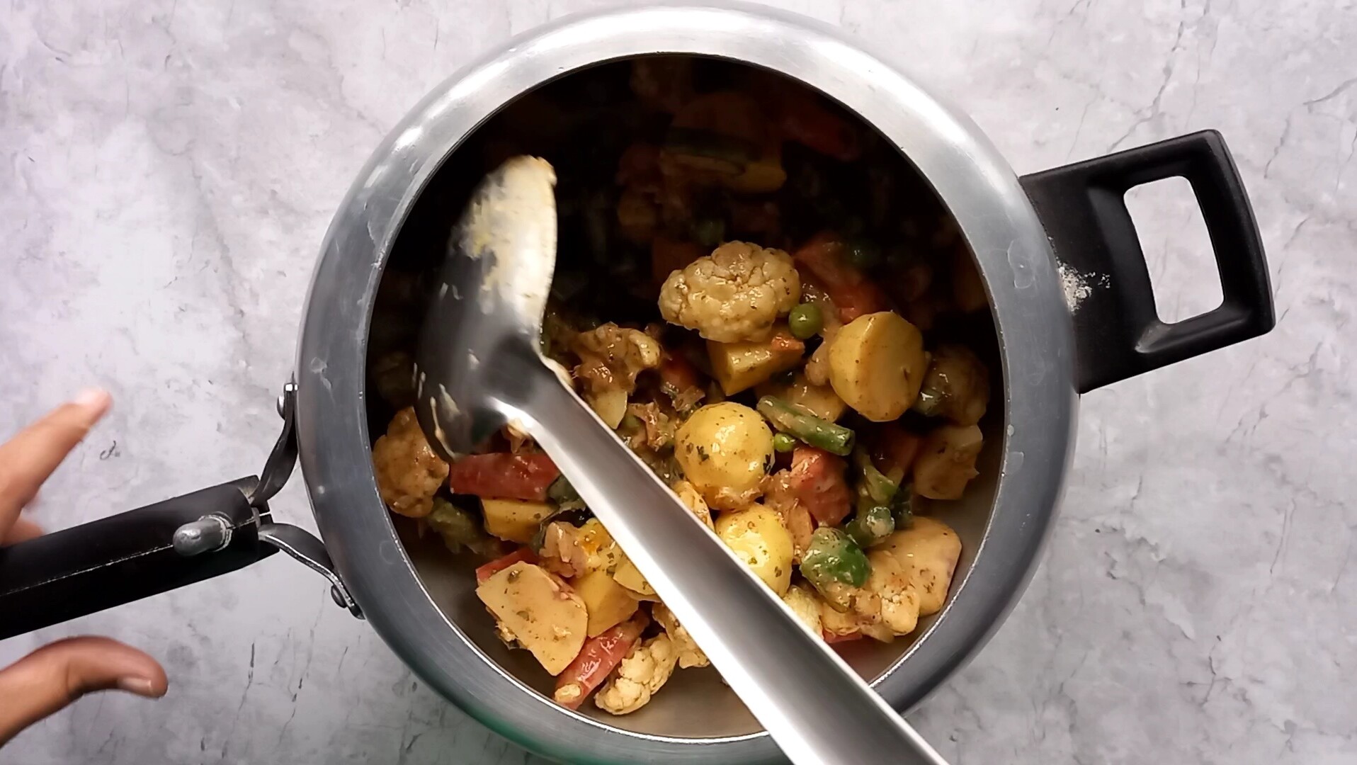 Vegetable Biryani In Pressure Cooker | Veg Biryani - Candid Treat