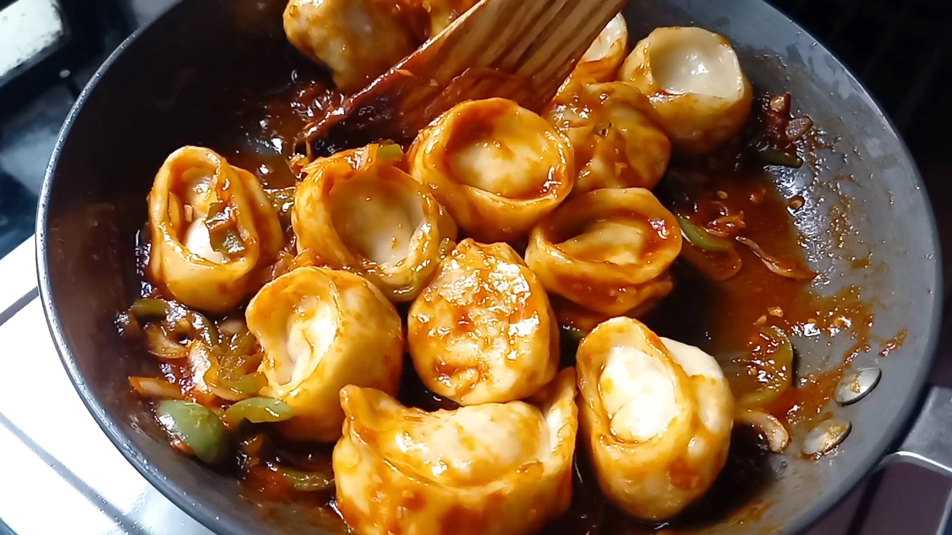 Momo Manchurian Recipe - Candid Treat