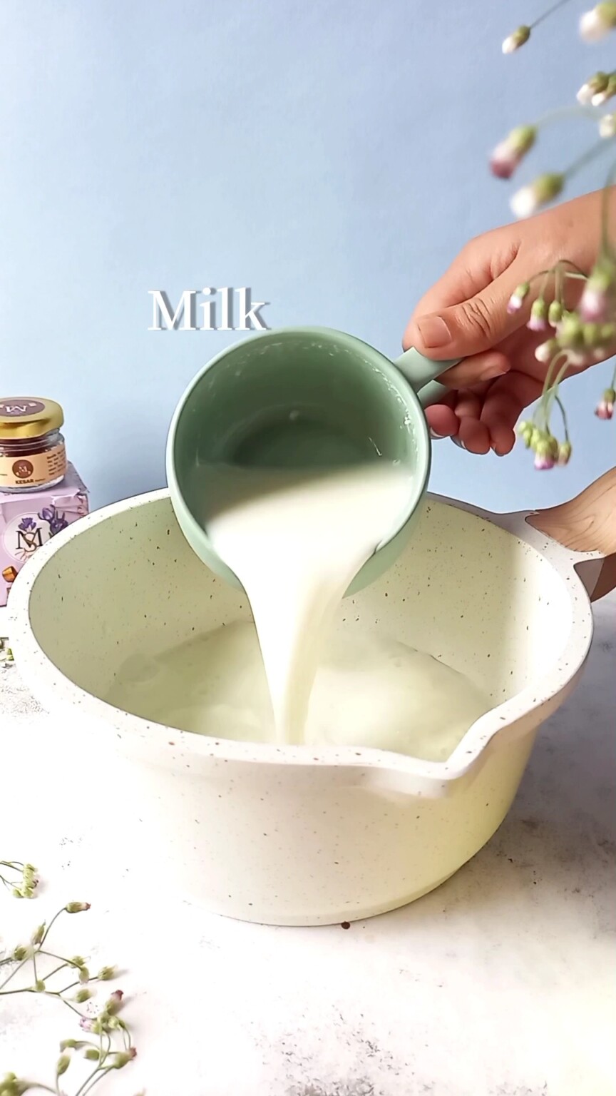 Kesar Badam Milk Recipe | Ramadan Special - Candid Treat