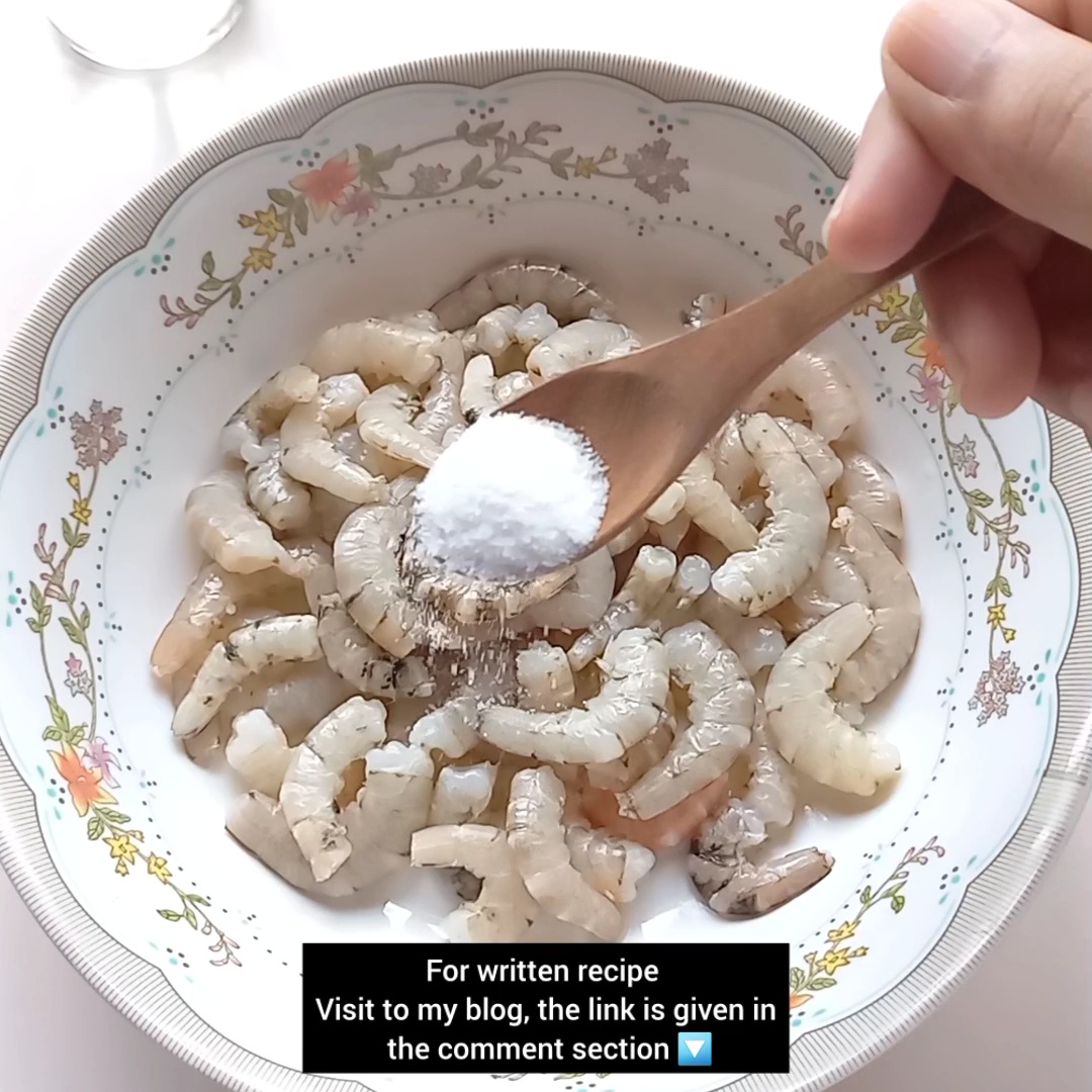 Butter Garlic Prawns Recipe - Candid Treat