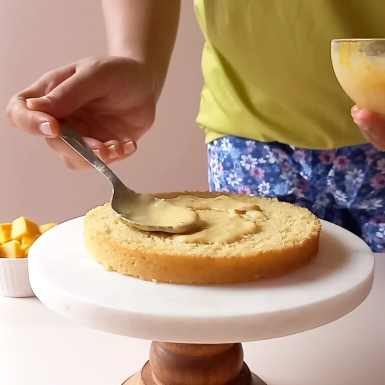 Mango Cake | Eggless Cake Recipe - Candid Treat