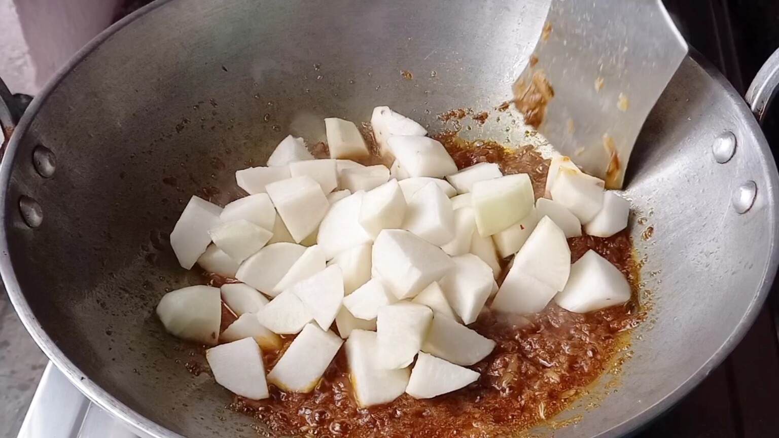 Shalgam Ki Sabzi | Turnip Curry Recipe - Candid Treat