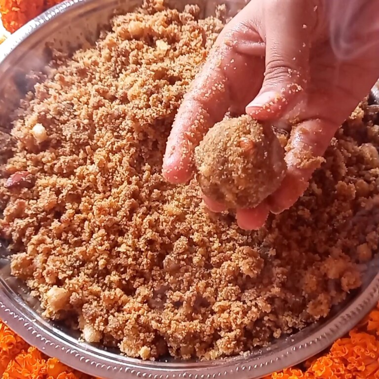 Churma Ladoo | Festive Sweets - Candid Treat