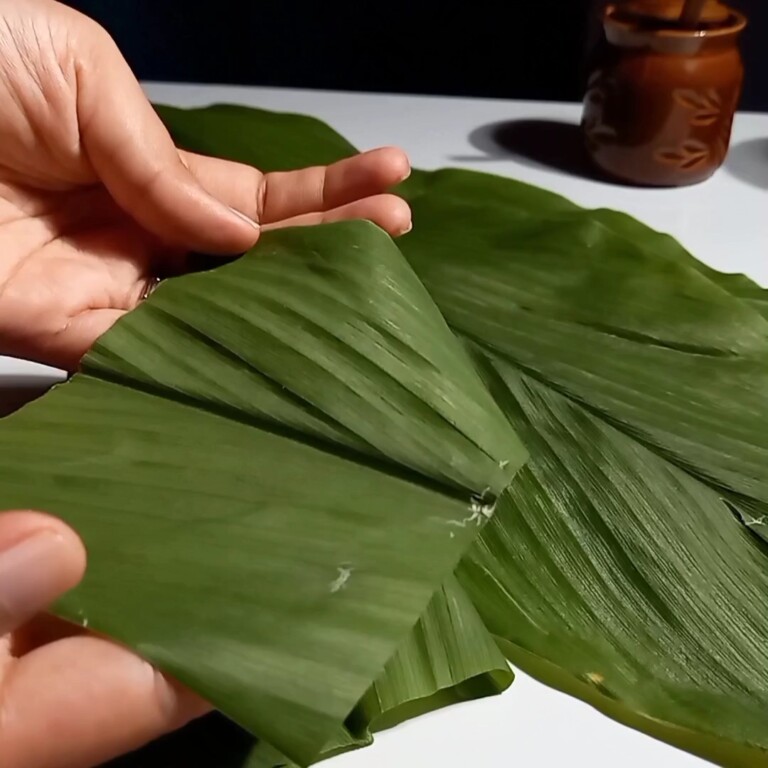 Patoli Recipe | Patoleo(steamed Rice Rolls) - Candid Treat