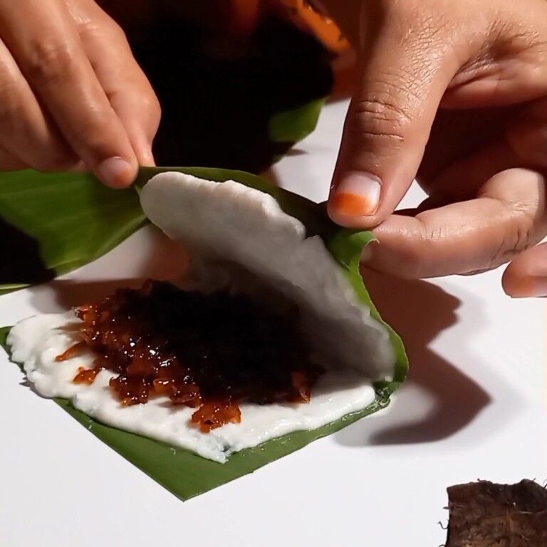 Patoli Recipe | Patoleo(steamed Rice Rolls) - Candid Treat