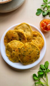 Methi Puri Recipe | Crispy Methi puri - Candid Treat