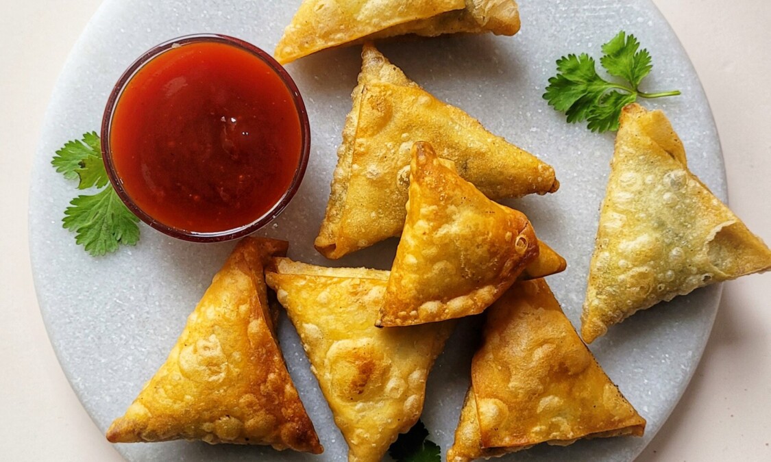 Spinach Corn Samosa | Spinach Cheese Samosa - Candid Treat